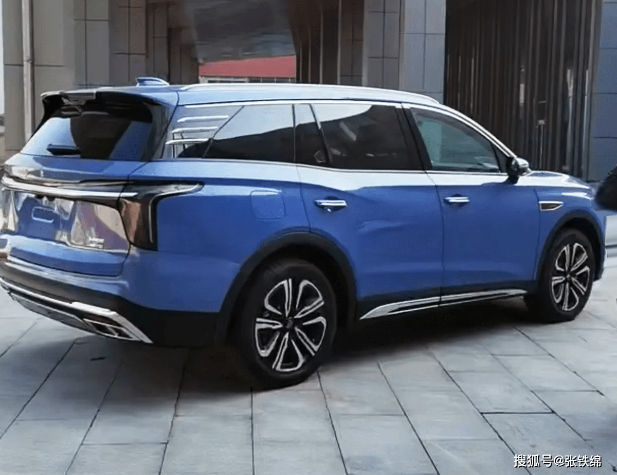 全新红旗HS6实车曝光，外观很霸气，车长4995mm，搭载2.0T动力_搜狐汽车_搜狐网