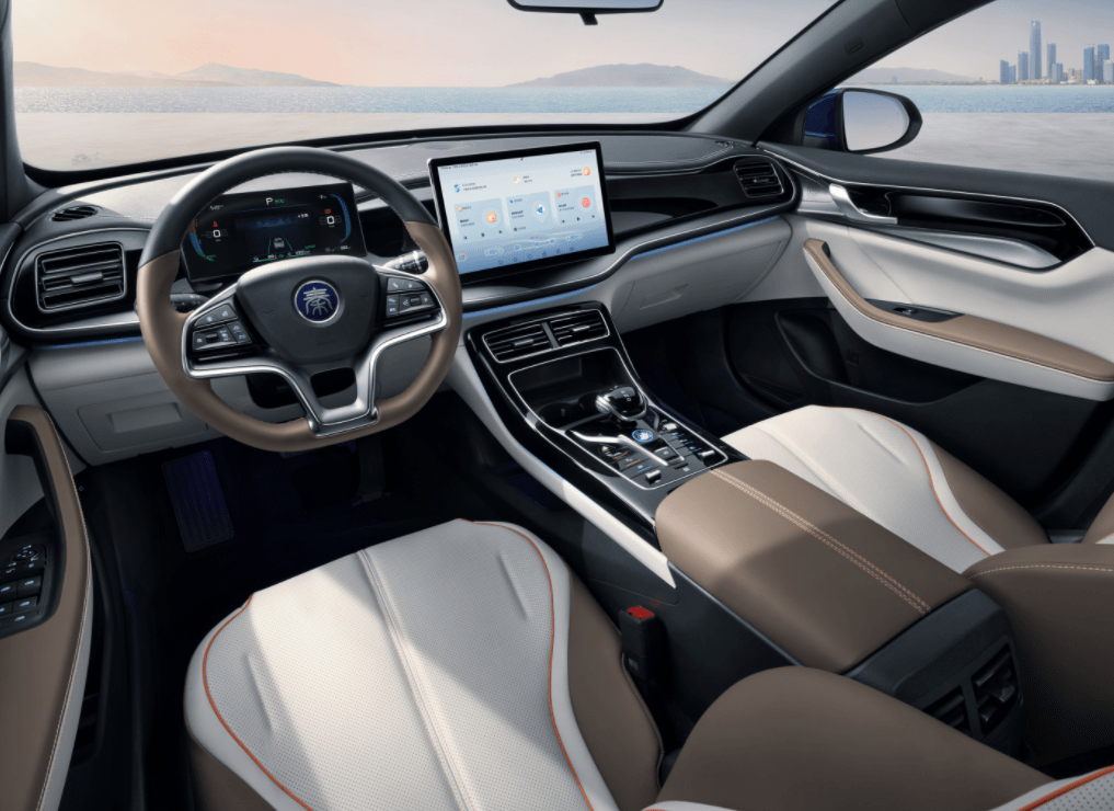 比亚迪的秦PLUS DM-i 2023冠军版真的很能打，上市5天累计订单量2万多辆_搜狐汽车_搜狐网