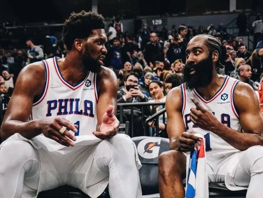 NBA ：76人队110比105逆转灰熊，喜获五连胜，恩比德27分19篮板6助攻_哈登_双方_盖帽