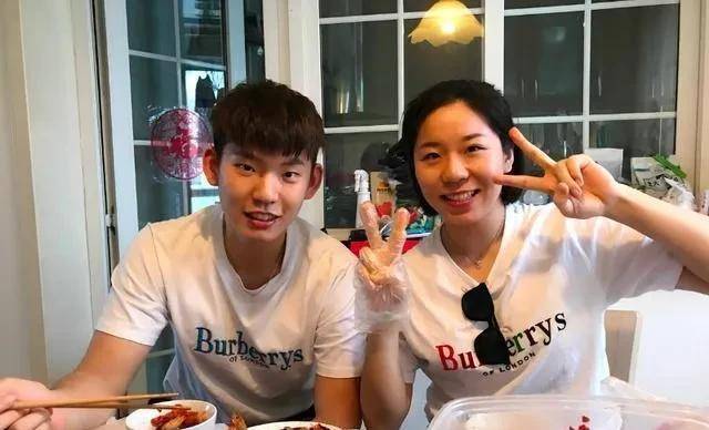 Another active couple! World champion Huang Yaqiong and Liu Yuchen's love affair exposed - iMedia