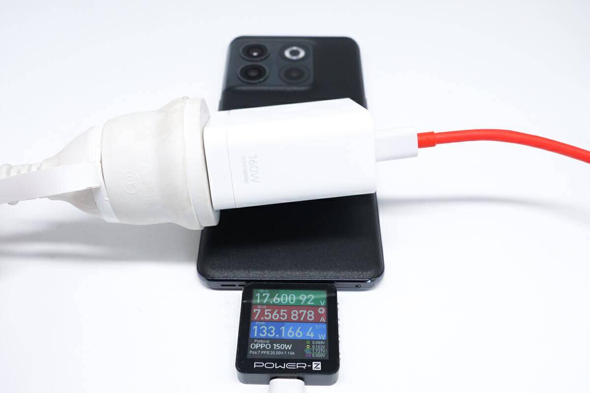 满血性能加持，160W+4800mAh续航新体验，一加 ACE Pro手机评测_充电_Ace_设计