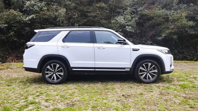 三排七座大空间 “奶爸车”CS95 PLUS带领全家舒适出行_搜狐汽车_搜狐网