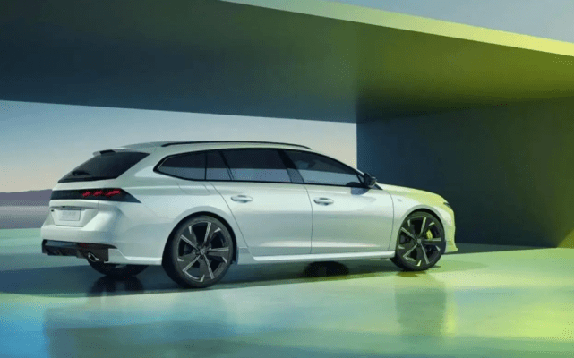 内饰升级，前脸堪比换代，中期改款标致508曝光！_搜狐汽车_搜狐网