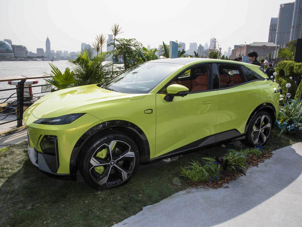 对标特斯拉model y！长安深蓝首款suv，有增程和纯电，或20万起_搜狐汽车_搜狐网