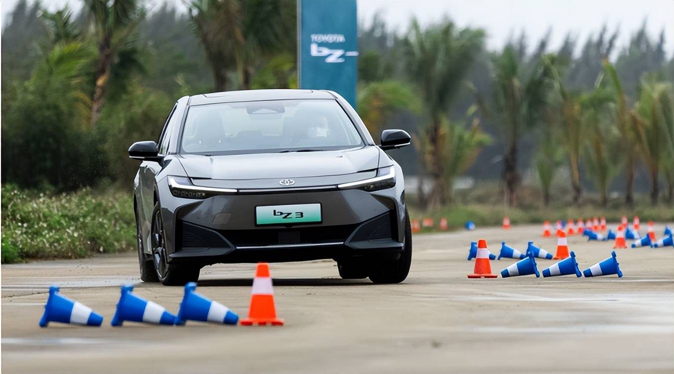 丰田+比亚迪出品，最高续航616公里，不到20万的bZ3会火吗？_搜狐汽车_搜狐网