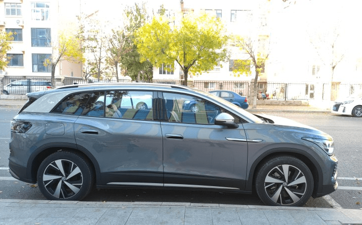 城市代步最优解，解决家庭刚需，id6这款6座/7座纯电SUV很对胃口_搜狐汽车_搜狐网