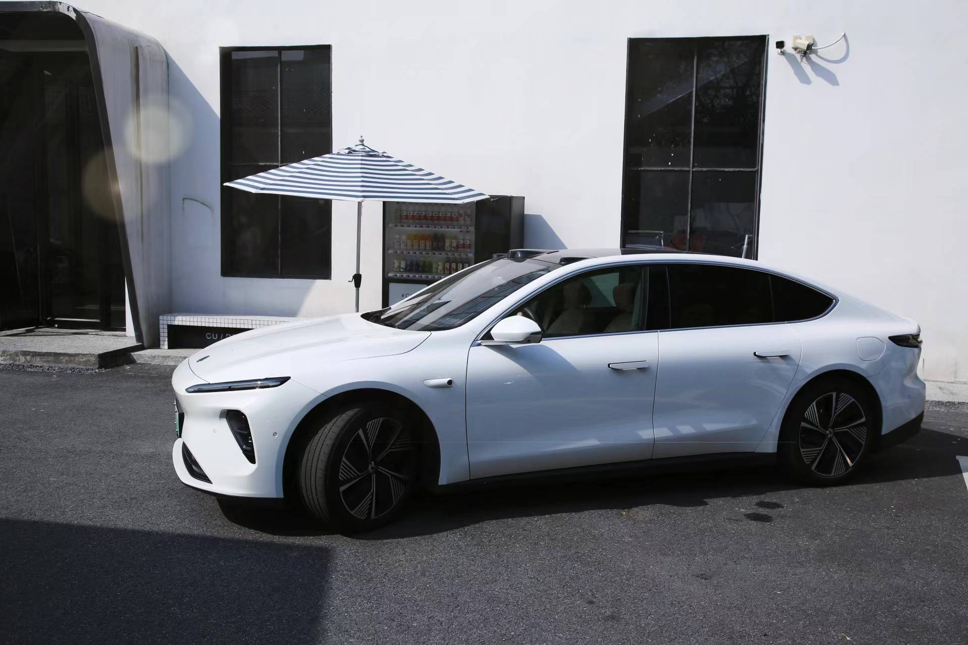 试驾蔚来ET7 | 售价50万硬刚BBA的筹码有哪些？_搜狐汽车_搜狐网