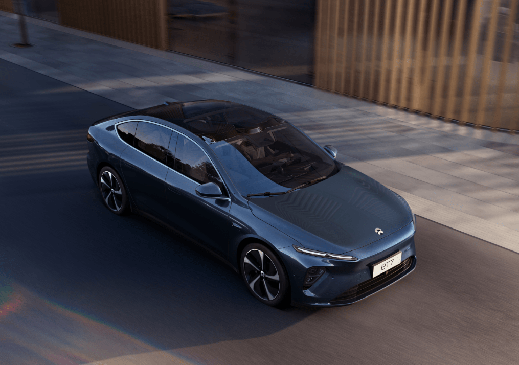 买极氪001会后悔？看过极氪001对比蔚来ET7后你就懂了！_搜狐汽车_搜狐网