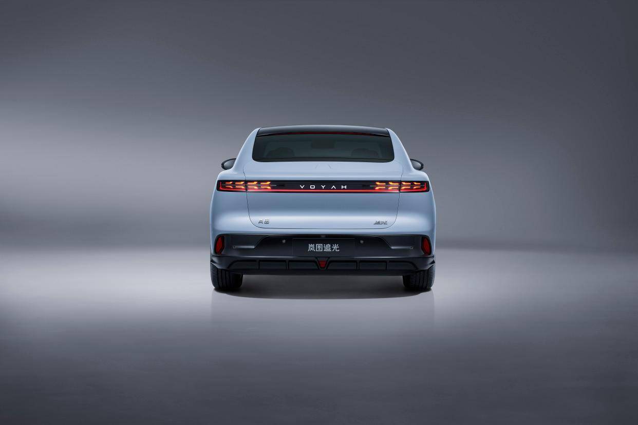 又一“黑马”车型，续航730km，3.8秒破百，还配14个丹拿音响_搜狐汽车_搜狐网