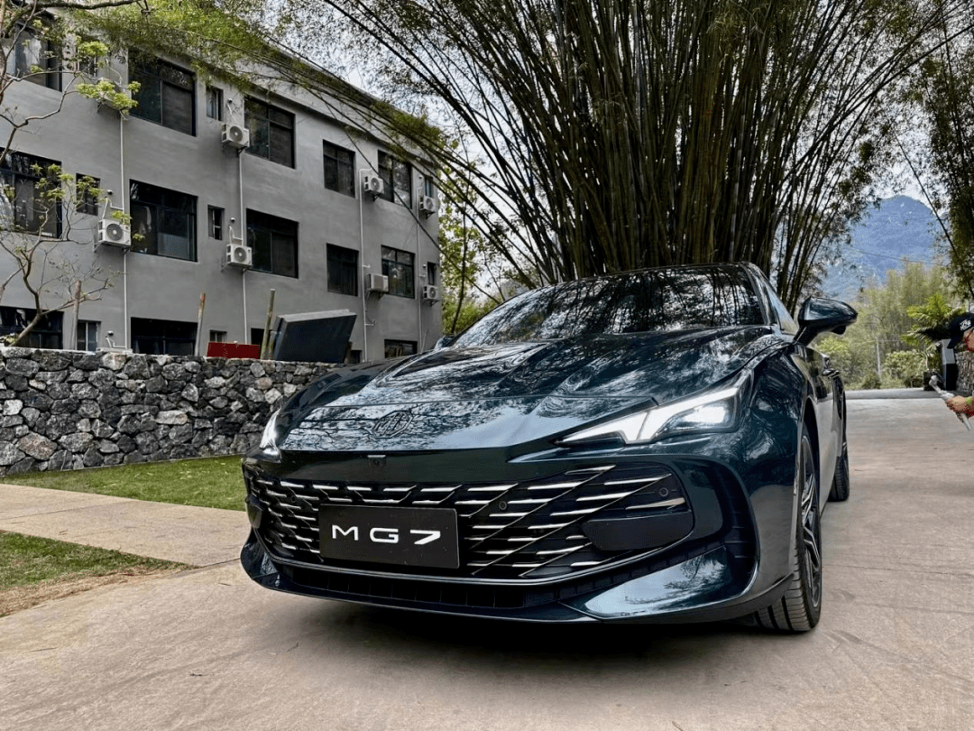 试驾MG7：优雅永不过时_搜狐汽车_搜狐网