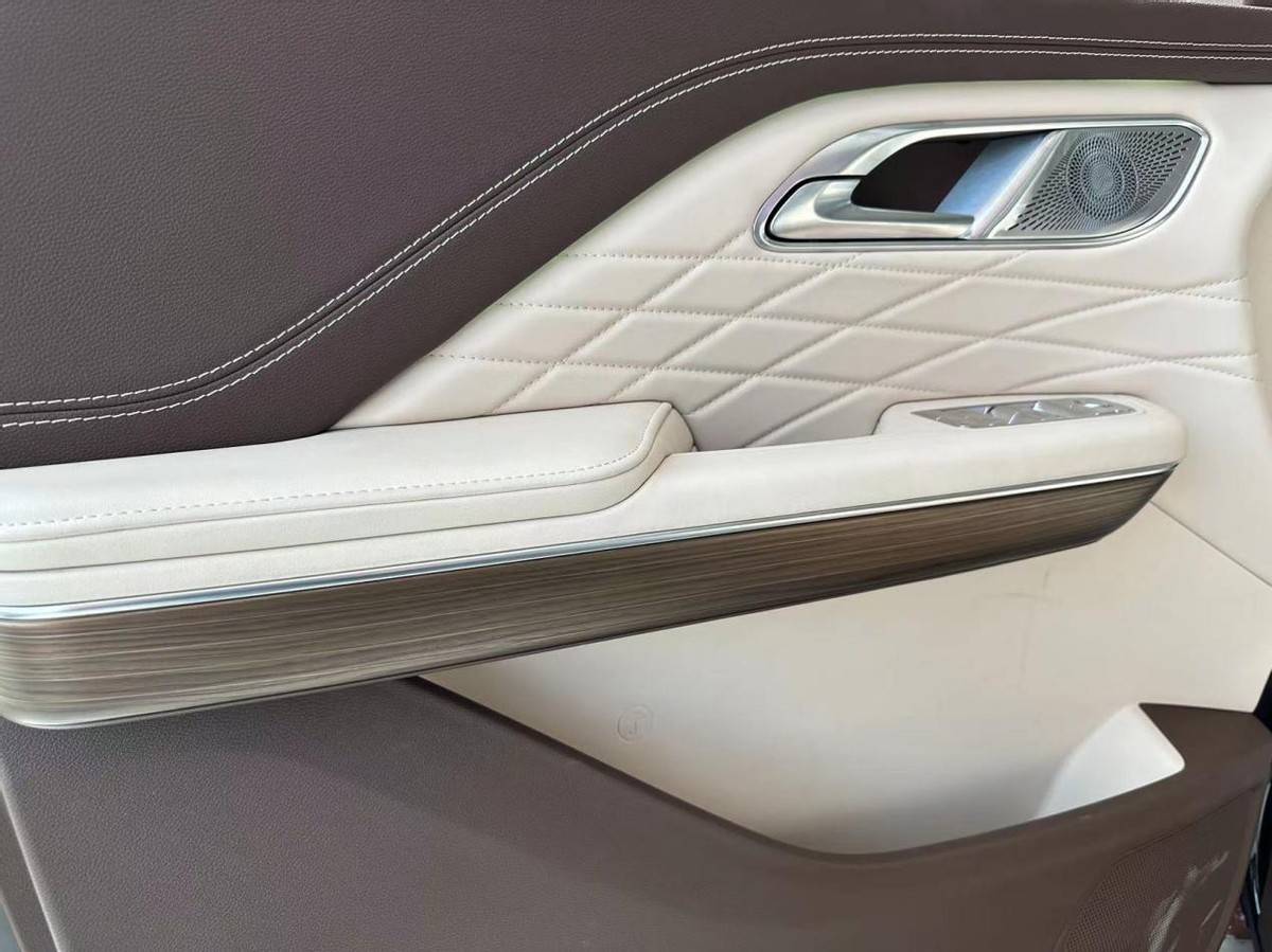 探店奔腾M9：23.58万起预售 比传祺M8大_搜狐汽车_搜狐网