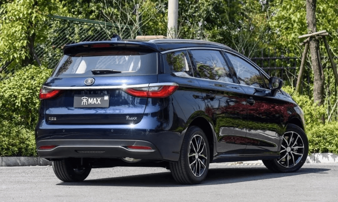 比亚迪宋MAX DM-i，15万级别，7座车最优选？_搜狐汽车_搜狐网
