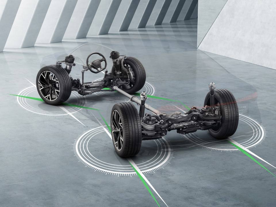 国产奥迪天花板，上汽奥迪A7L带着3.0T V6发动机登台_搜狐汽车_搜狐网