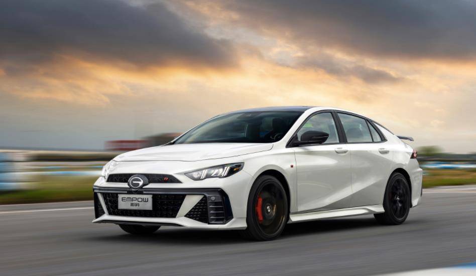 传祺影豹2.0T正式亮相，用于265匹马力和400牛米的它值多少钱_搜狐汽车_搜狐网