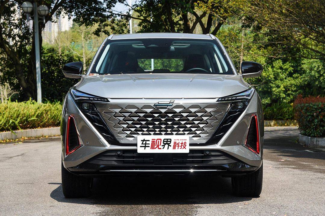 性价比真可以 售12.79万起 欧尚Z6 2.0T车型上市_搜狐汽车_搜狐网