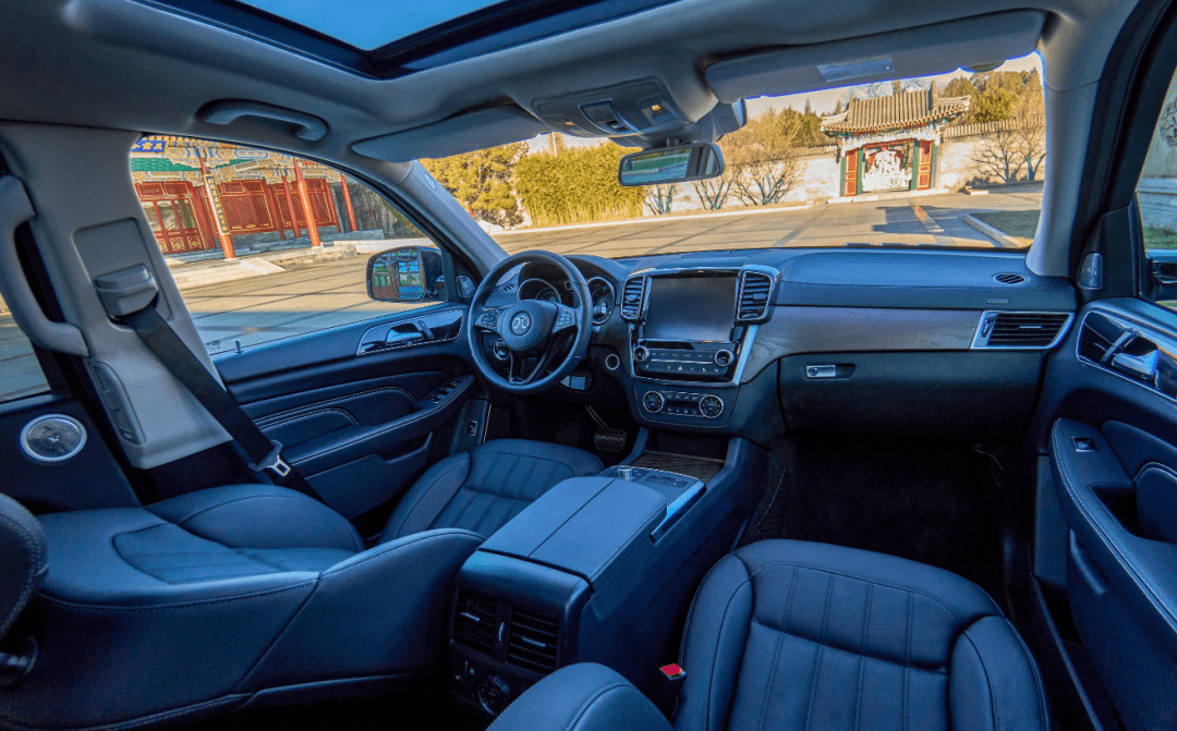 30万落地百万级奔驰GLS？Q5L直降10万！_搜狐汽车_搜狐网