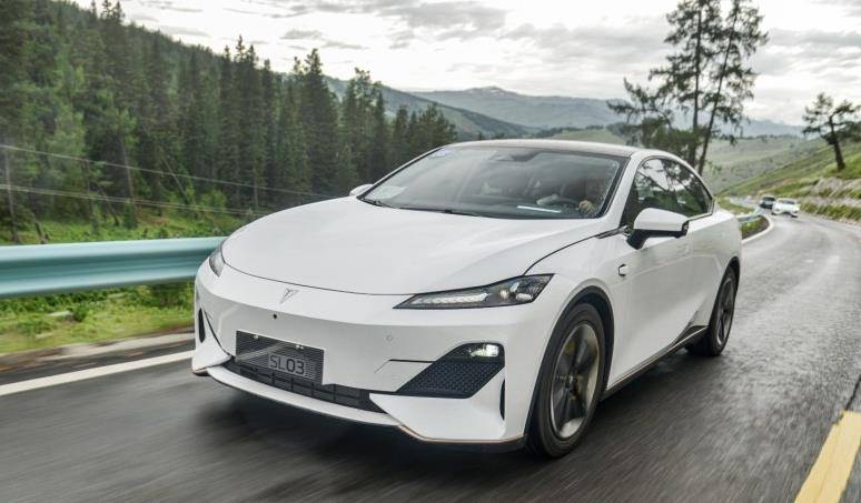 深蓝SL03三月销量达到8568辆，后续将开始稳步升高_搜狐汽车_搜狐网