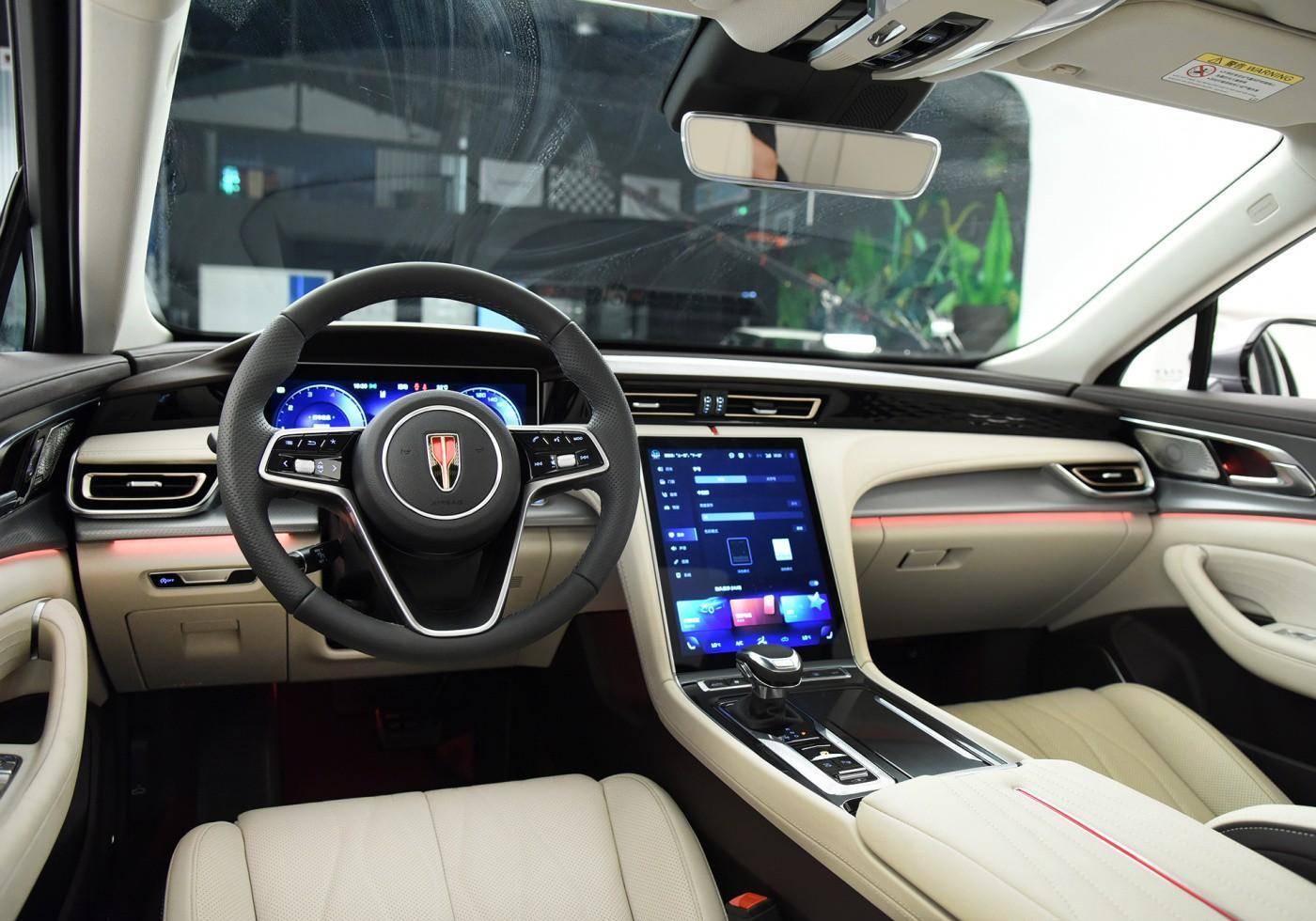 国产B级车的“销量+颜值”担当！2.0T+8AT，7秒级提速很带感_搜狐汽车_搜狐网