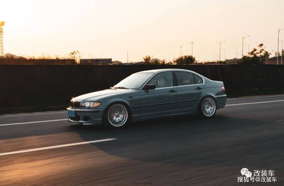 干净素雅的经典宝马E46，时至今日仍然焕发活力_搜狐汽车_搜狐网