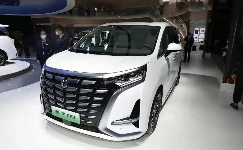 高端MPV市场大变天！自主“双雄”崛起，别克GL8如临大敌丨车壹条_搜狐汽车_搜狐网