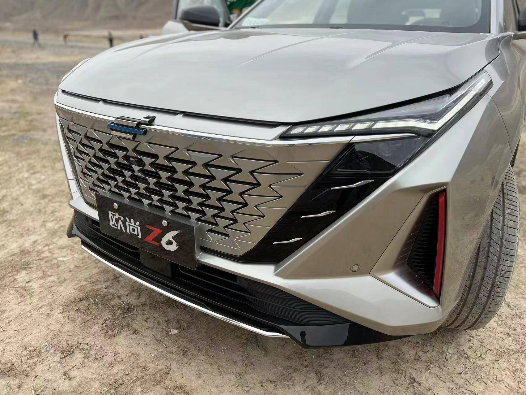 试驾欧尚Z6 2.0T：能武能文又亲民 12万级的天花板？_搜狐汽车_搜狐网