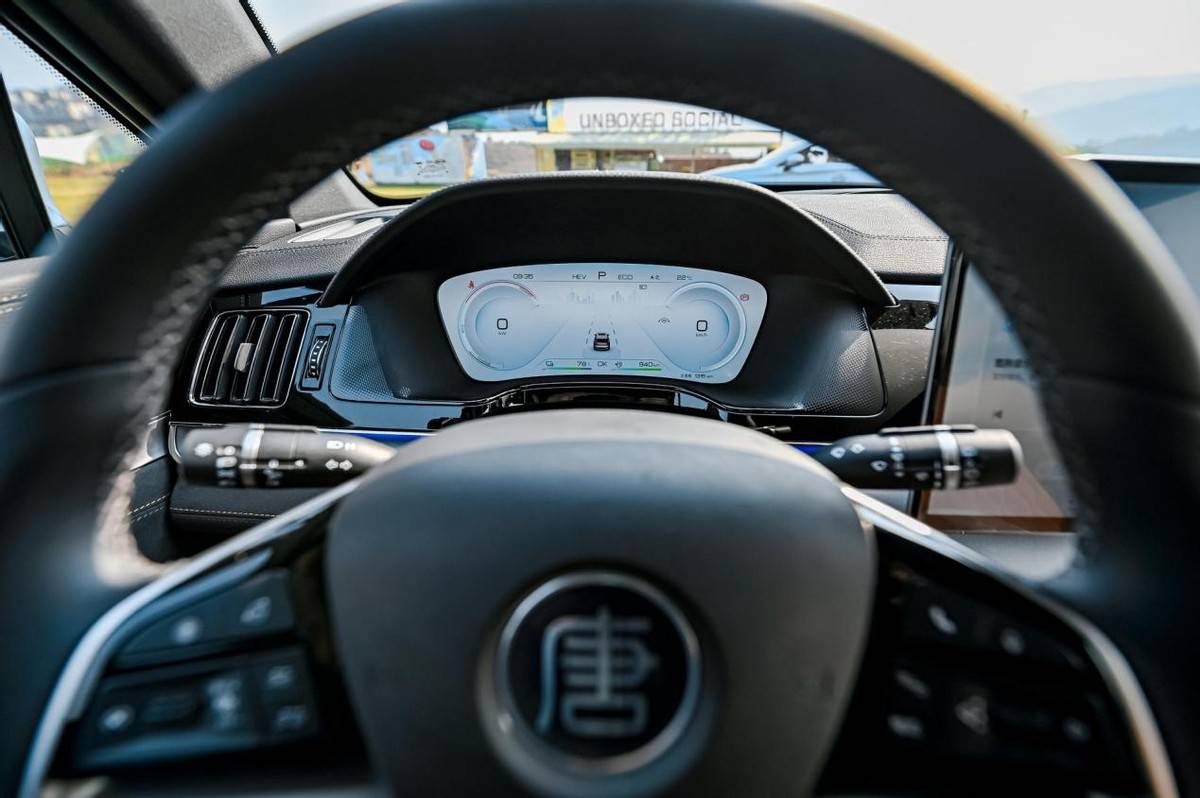 唐DM-i冠军版焕新而来，智能化升级车机、主动安全样样兼备_搜狐汽车_搜狐网