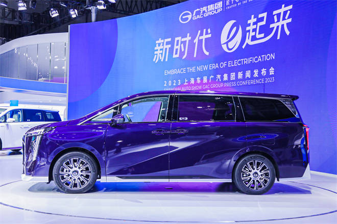 预售33万起，国内首款2.0T PHEV MPV传祺E9, 席卷上海车展_搜狐汽车_搜狐网