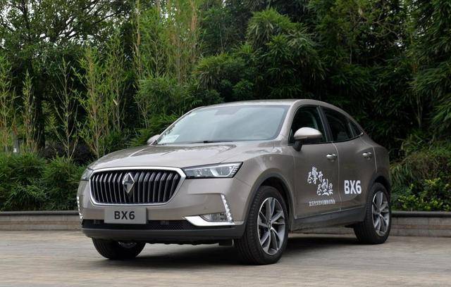“轿跑溜背SUV”造型独特 试驾宝沃BX6 复兴之作_搜狐汽车_搜狐网