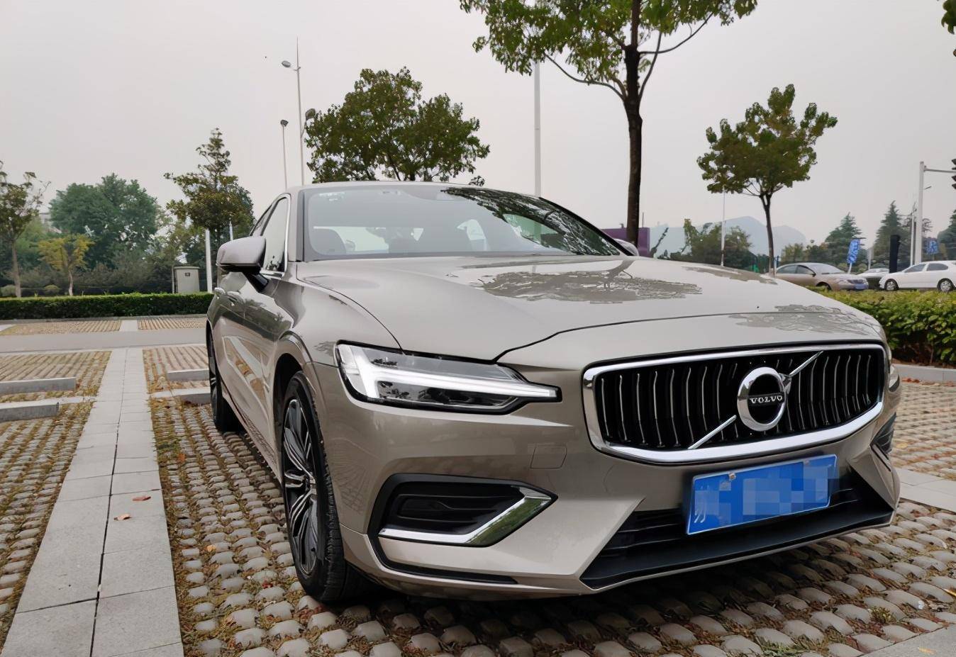 33万没要A4L却提了沃尔沃S60，3个月后，车主有话要说_搜狐汽车_搜狐网