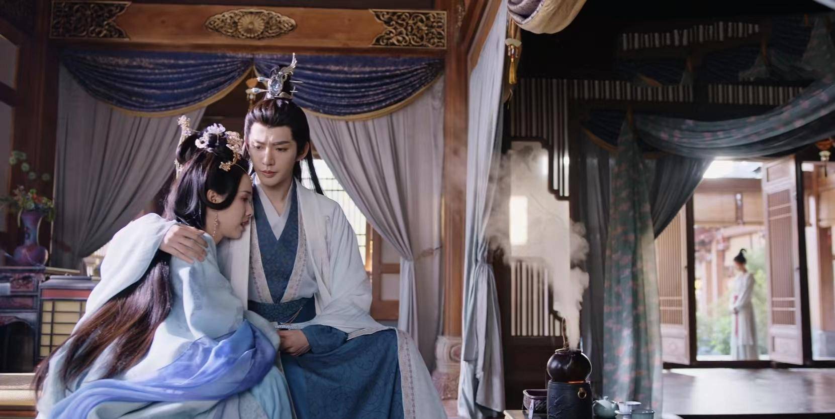 《长月烬明》叶冰裳结局：转世成魔女，为救公冶寂无耗尽修为身亡桑酒萧凛情丝 