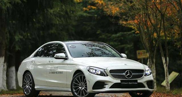 预算30万，开完奔驰C260L，再换到雷克萨斯ES上，车主：差距明显_搜狐汽车_搜狐网