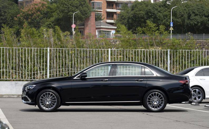 39.9万提了辆奔驰E260L，才开800公里，车主有话要说_搜狐汽车_搜狐网