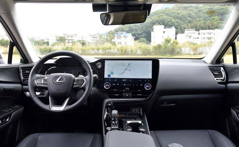 奥迪Q5L对决雷克萨斯NX，到底哪个好？_搜狐汽车_搜狐网