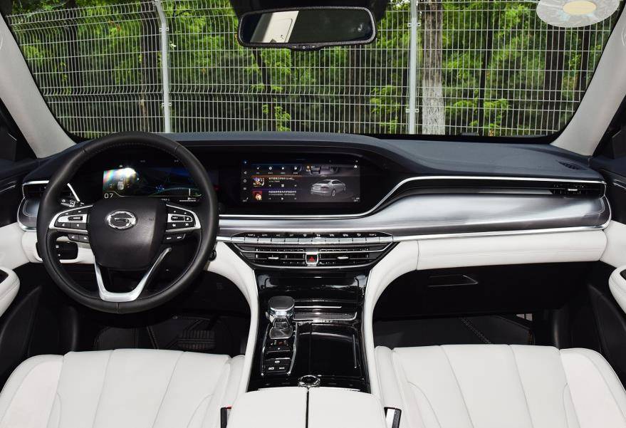 传祺GA8迎来改款，比本田雅阁更帅气，2.0T爆252马力，车长超5米_搜狐汽车_搜狐网