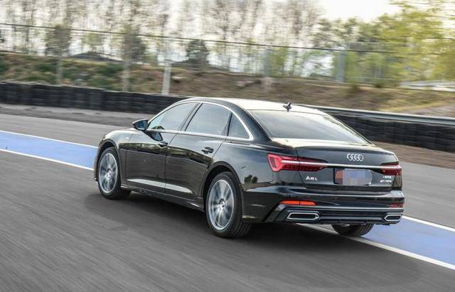 33.8万提了辆“丐版”奥迪A6L，行驶3580公里后，车主：有话要说_搜狐汽车_搜狐网