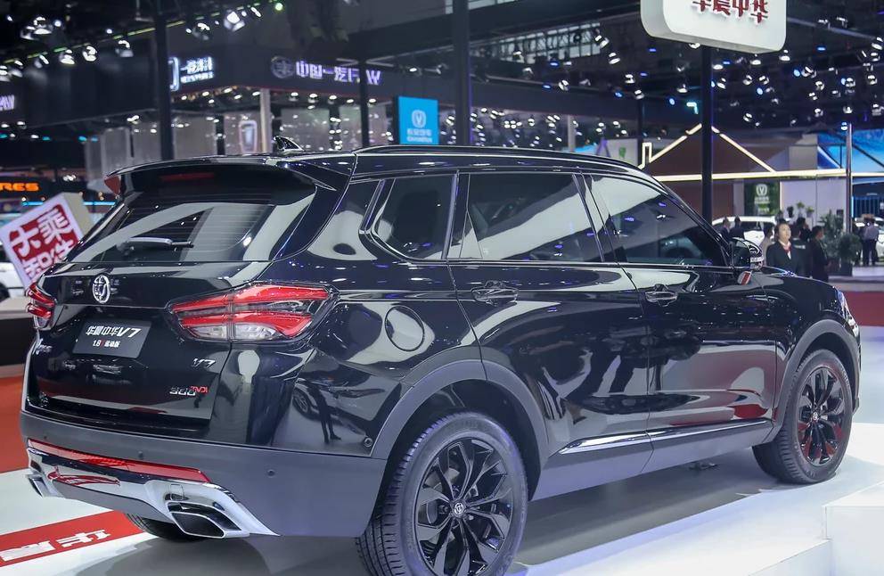 国产“宝马”来袭！大气远超CRV，1.8T爆231马力，12.49万_搜狐汽车_搜狐网