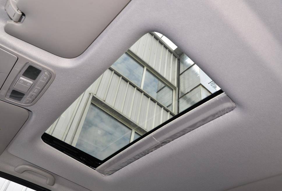 长安这是又坐不住了，打造新款大七座SUV，还带电动天窗，5.19W起_搜狐汽车_搜狐网