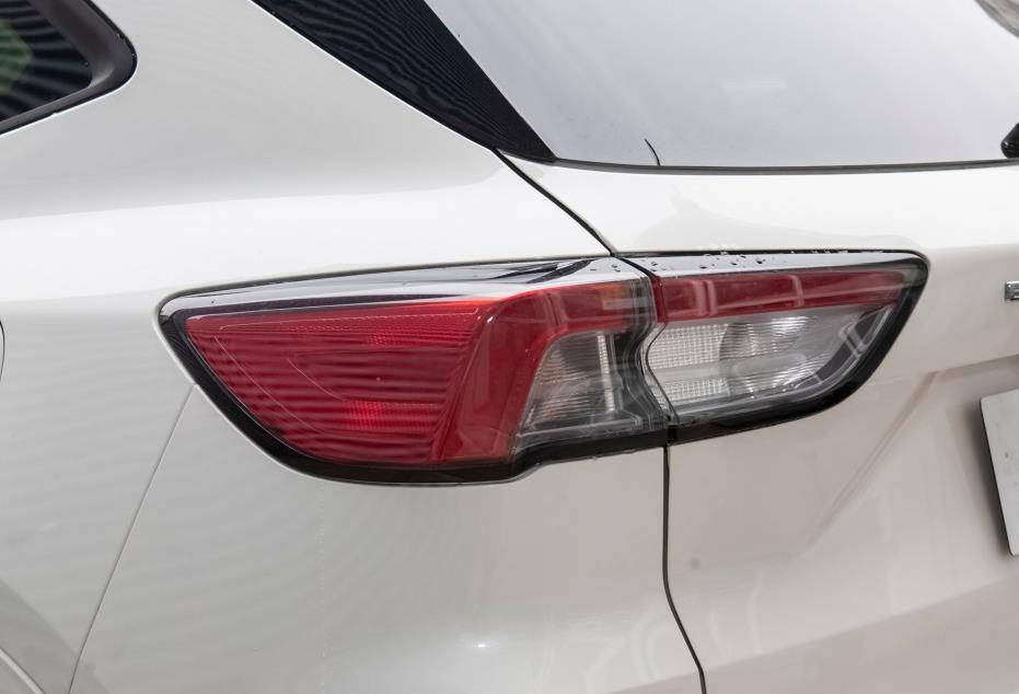 福特又一重磅SUV上市，号称“小保时捷”，2.0T爆248马力，配四驱_搜狐汽车_搜狐网