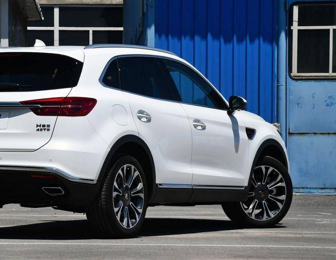 我们风的红旗HS5终于火了！配2.0T＋6AT，油耗7.9L，四驱可选_搜狐汽车_搜狐网