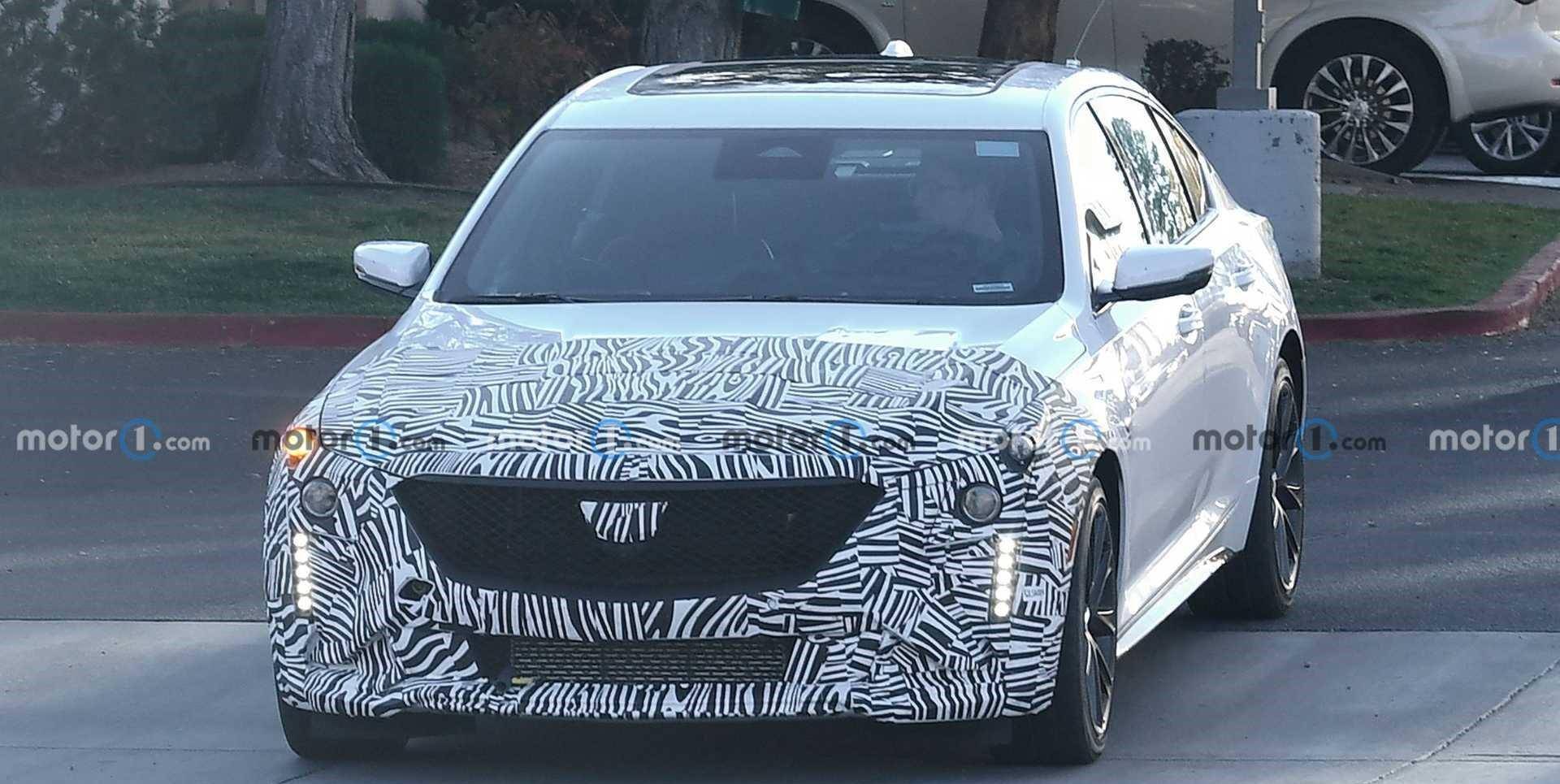 新款凯迪拉克CT5曝光，新增1.5T发动机_搜狐汽车_搜狐网