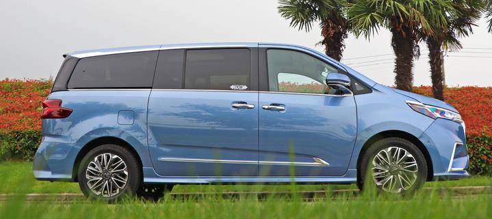 起售价17.9w，比别克GL8漂亮十倍，长达5米2，配2.0T＋8AT_搜狐汽车_搜狐网