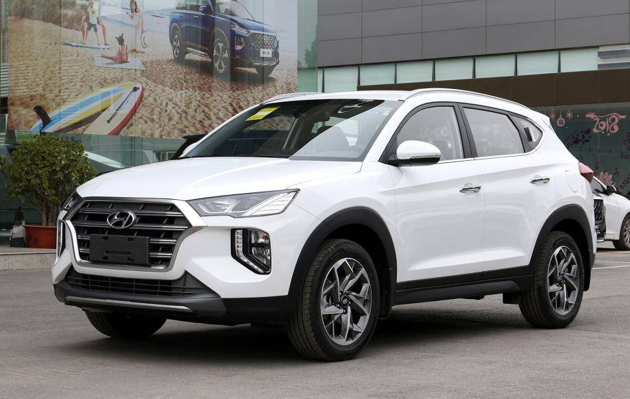 这款SUV，1.6T＋7DCT马力177匹，配四轮独悬，代步越野两不误_搜狐汽车_搜狐网