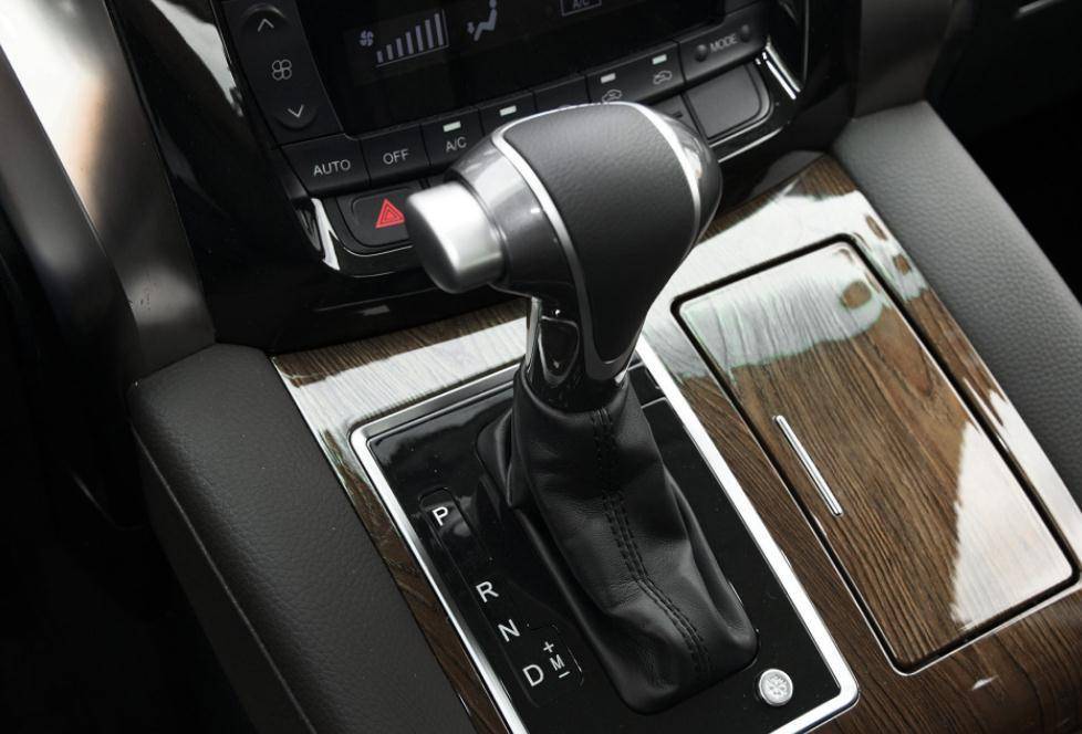 东风“平民商务舱”，比传祺GM8大一圈，三菱引擎＋6AT，16.99万_搜狐汽车_搜狐网