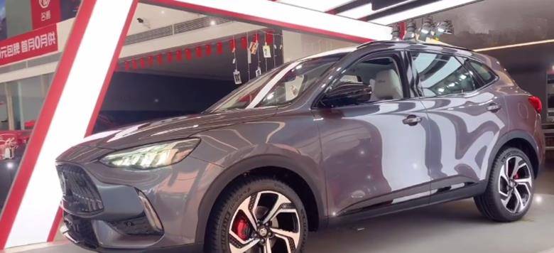 名爵MG领航到店，凶悍“猎鲨脸”，还配2.0T＋BOSE音响_搜狐汽车_搜狐网