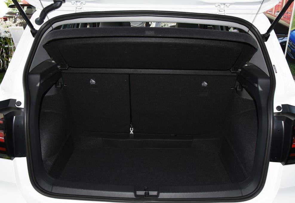 11.49万起的大众SUV，1.4T榨出150马力，百公里油耗5.7L_搜狐汽车_搜狐网