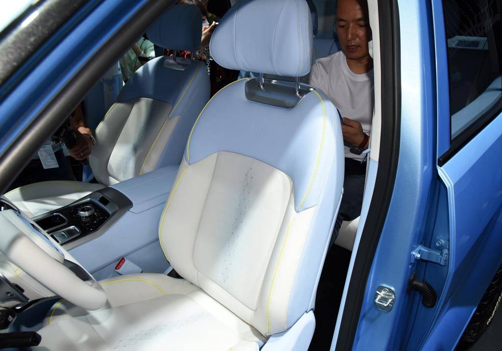 坦克又出“机甲战士”了，轴距2850mm，或将搭载3.0T V6＋9AT_搜狐汽车_搜狐网