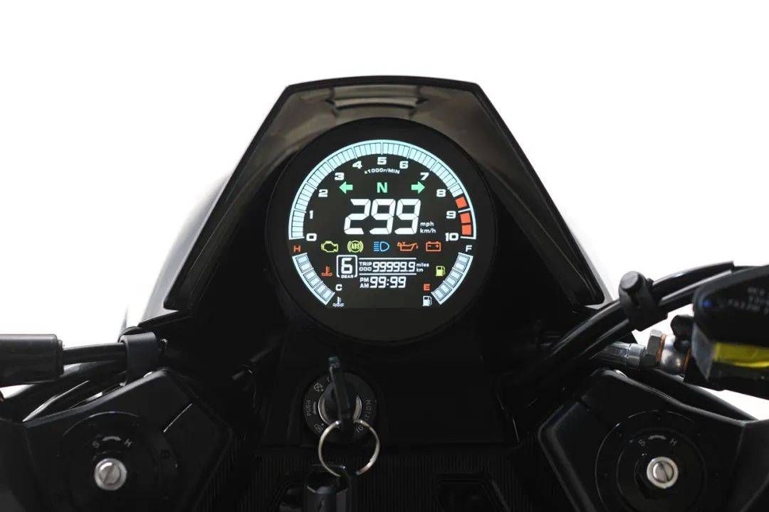 34800元：高金GK500咖啡版R重装上市_搜狐汽车_搜狐网