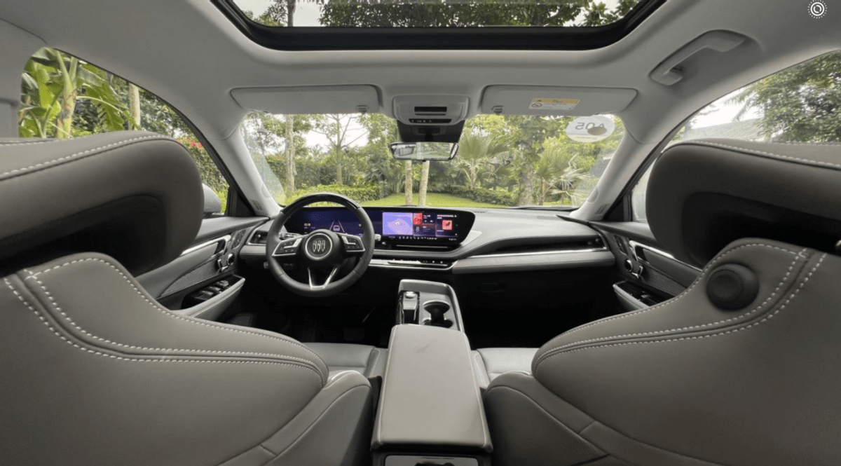 别克E5凭什么能成为爆款？深度试驾后答哥找到了答案!_搜狐汽车_搜狐网