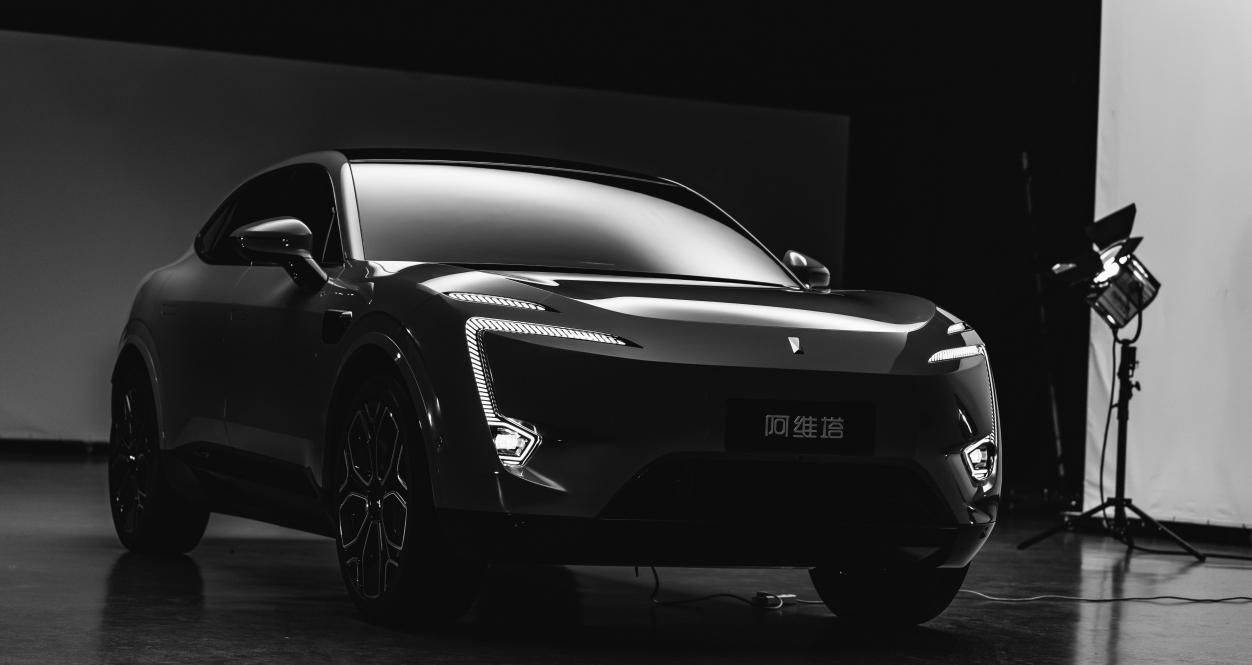 阿维塔11、智己LS7两大强者大PK，谁的表现更亮眼？_搜狐汽车_搜狐网