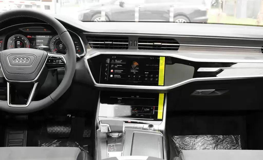 新款奥迪A6L上市，搭载2.0T或3.0T轻混动力，售价42.79万起_搜狐汽车_搜狐网
